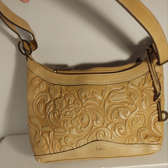 boc | Bags | Boc Botanic Unique Texture Tan Shoulder Bag Zipped ...